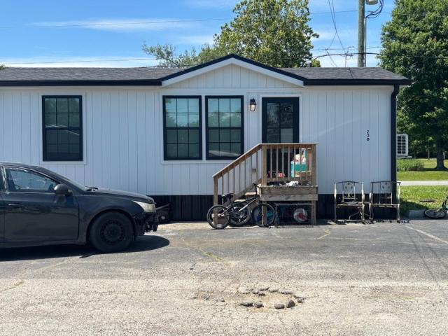 Modern Single Unit Rental in HanoverIN_$_Available