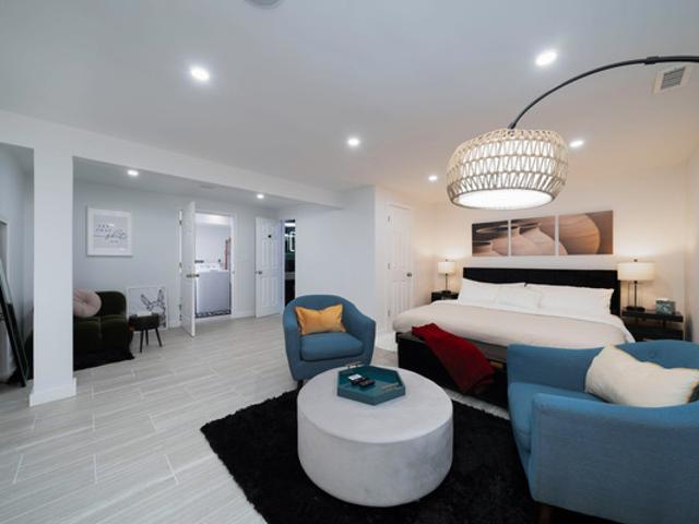Modern Spacious 4BR Home | Fully Furnished & Move In Ready | Top Rated Superhost