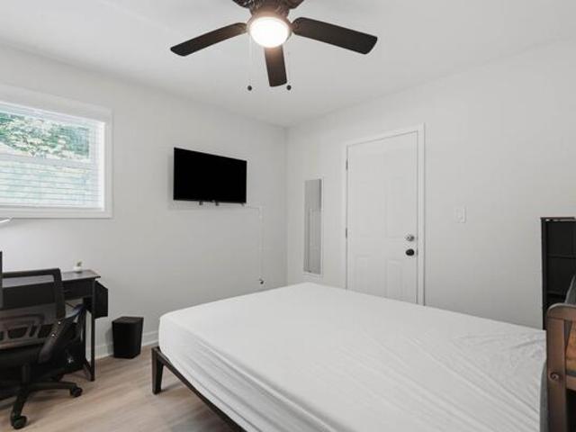 Modern & Spacious Home: Fully Furnished, Comfortable Shared Living | No Move In Fee, Free Wi Fi, Monthly Cleanings, Bright Open Areas, Fenced Backyard, Near Highways & Transit