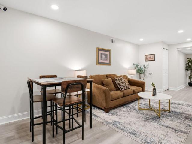 Modern & Spacious Home: Fully Furnished, Comfy Sh