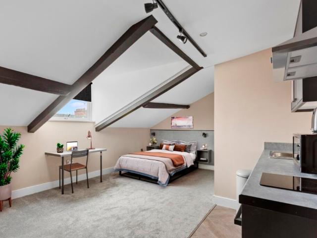 Modern Studio Apartment To Let – 120 Green Lane, Derby City Centre