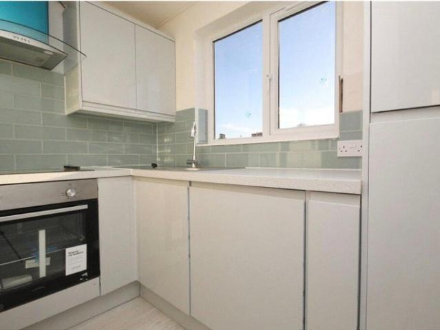 Modern Studio Flat in Great Location