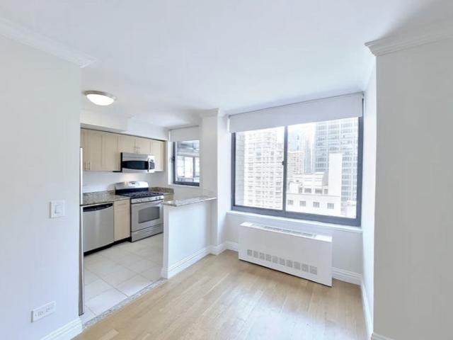 Modern Studio in Midtown