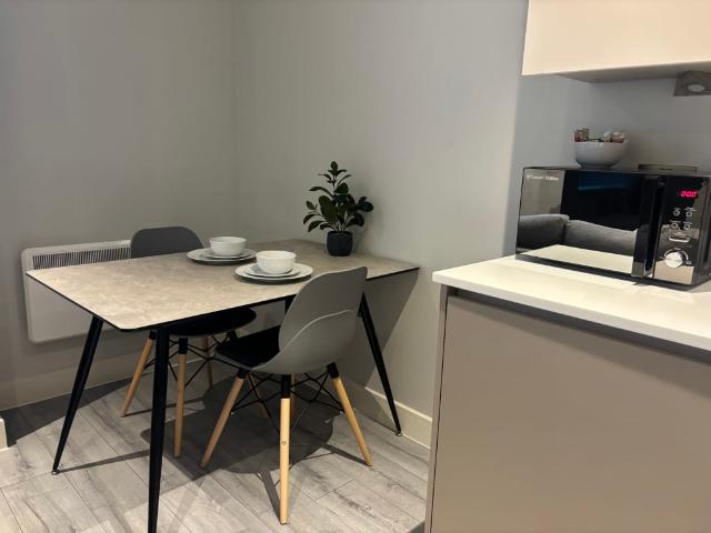 Modern Studio in Bracknell with free Parking
