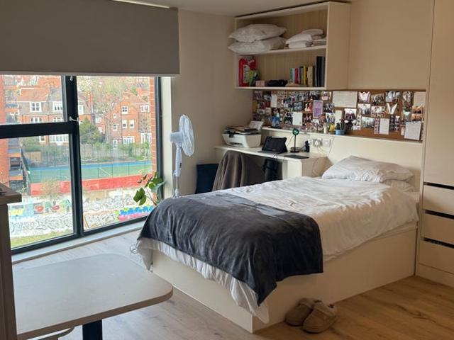 Modern Studio in London July & August 2026