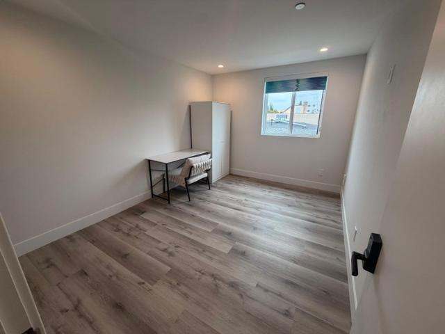 Modern Studio with 1Bedroom Apartments
