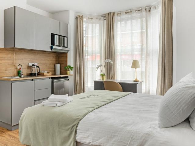 Modern Studios West Bridgford Available Now!