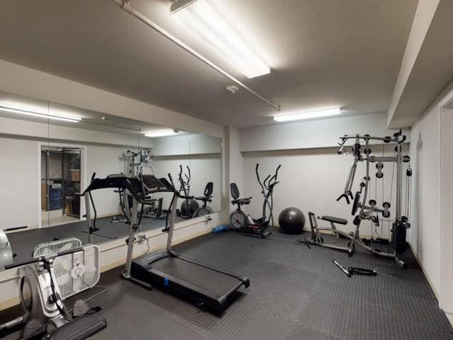 Modern Studios in Desirable Capitol Hill Neighborhood!