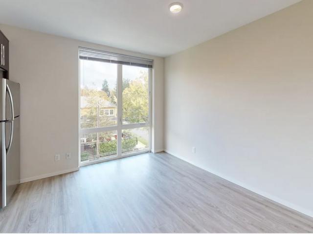 Modern Studios in Desirable Capitol Hill Neighborhood! Studio Apartment for Rent at 1420 E Howell St, Seattle, WA 98122 Broadway