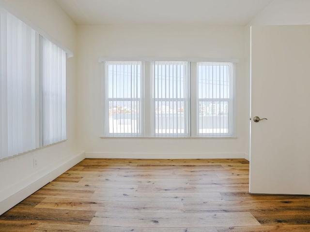 Modern & Stylish 1 Bedroom Apartment for Rent at 750 S Mariposa Ave, Los Angeles, CA 90005 Wilshire Center Koreatown