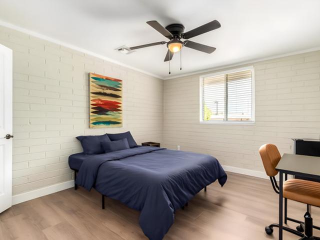 Modern Phoenix Co Living | Furnished Rooms + Utilities & WiFi Included! Experienced Host