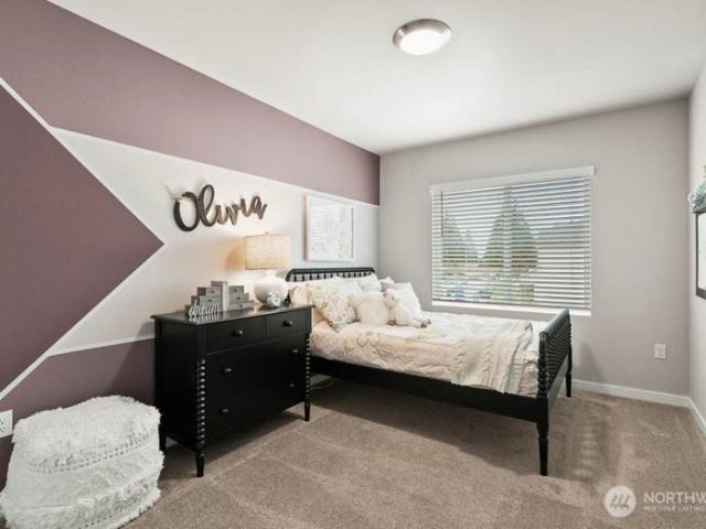 Modern Pricate Room in Everett | Available 026 | $