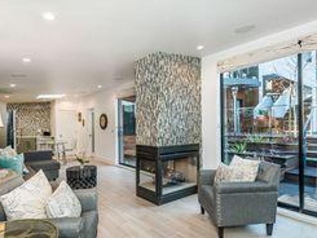 Modern, private and safe, 20 min from SF downtown STR 0000327