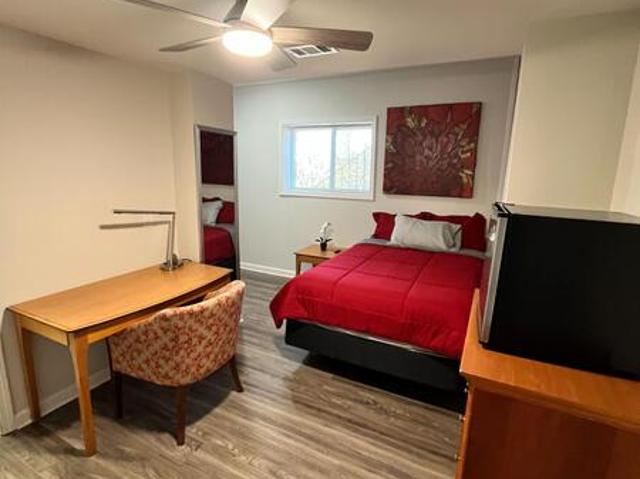Modern Private Bath Suites W/ Mini Frig • NEW Serta XL Pillow Top Beds • Walk to MARTA • Laundry