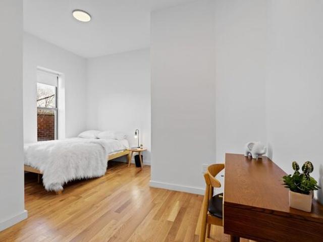 Modern Private ROOM in Bed Stuy