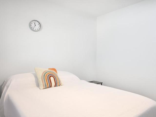 Modern Private Room in Social Shared House_Walkab