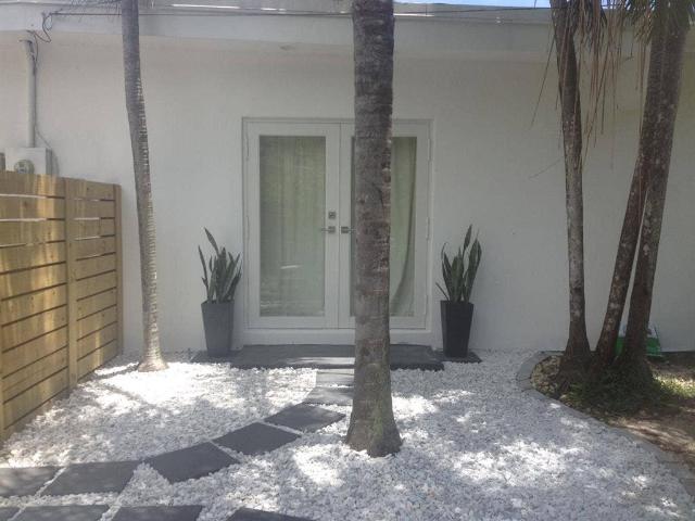 Modern private suite