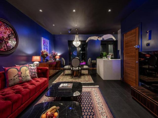 Modern Room for Rent