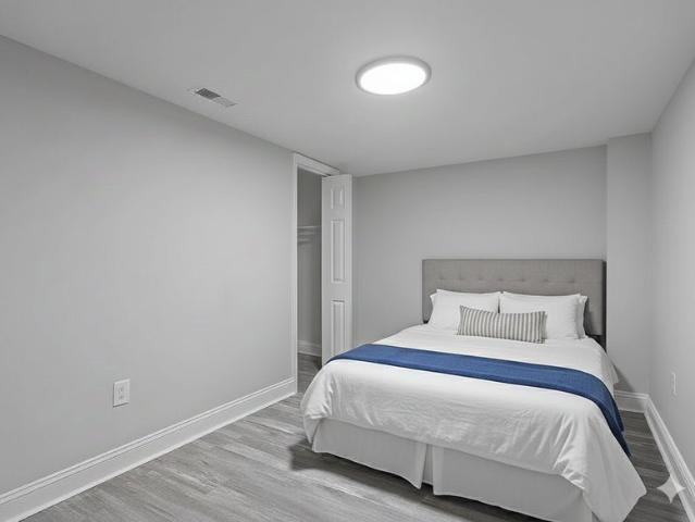 Modern Room Rentals in Quiet Ramblewood Location