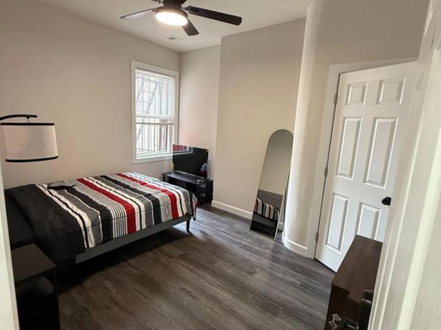 ️ Modern Renovated Home Near Downtown ️ Close to