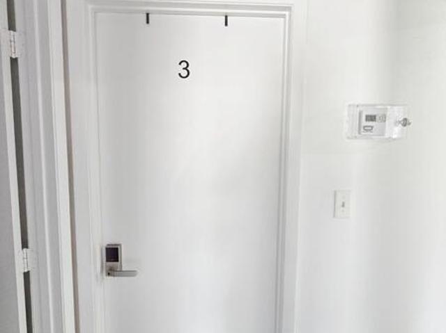 Modern Renovated Home — Prime Lakeland Location — Fully Furnished, Clean, Comfortable, and Affordable Rooms Utilities + High‑Speed Internet Included — In‑Unit Laundry Move‑In Ready