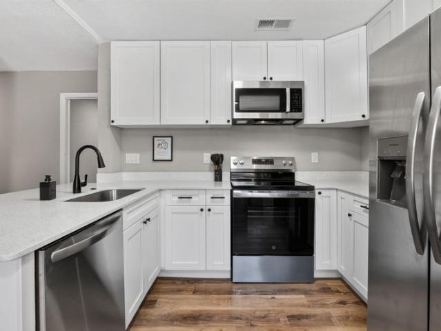 Modern Renovated Winter Haven Home with – Workspa