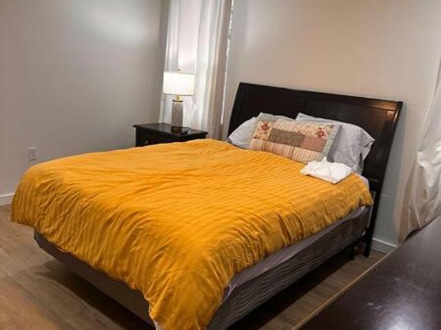 Modern Wyndmoor ADU – Private Room with Shared Kitchen, Bath & Laundry
