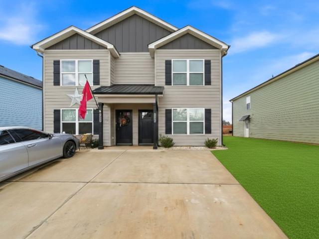 Modern Townhome for Rent – Modern Living at Its Best!