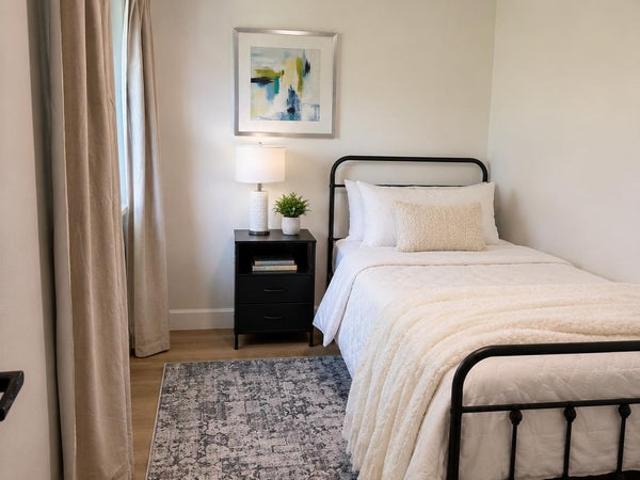 Modern Tacoma CoLiving Near JBLM