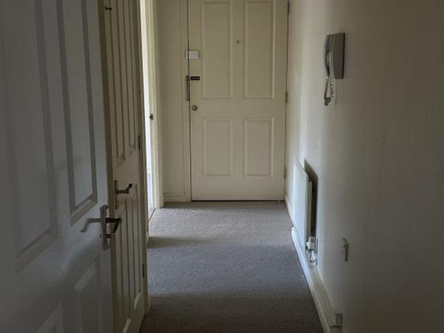 Modern Two Bedroom First Floor Apartment for Rent in Milton Keynes