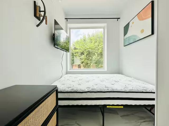 Modern Van Buren St Apartment #607