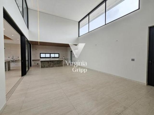 Moderna casa Condomínio Gran Royalle Betim MG
