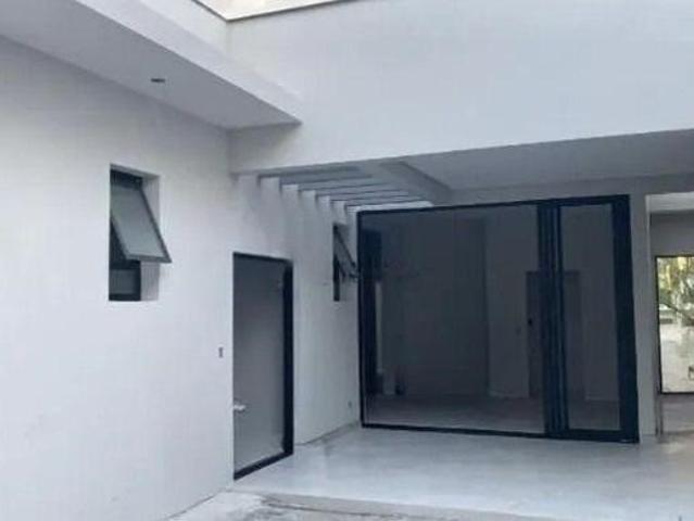 Moderna Casa à Venda em Condominio Villazul, Sorocaba SP