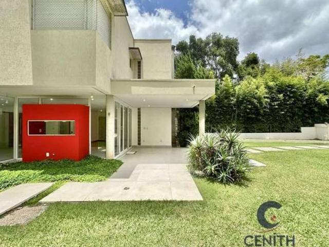 Moderna Casa à venda no Condomínio Recanto Inpla Granja Viana
