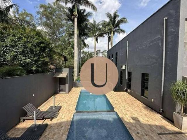 Moderna Casa de Alto Padrão com 460m2, 3 suítes e piscina no Condomínio Nova Higienópolis Jandira