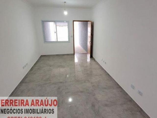 Modernidade e Conforto na região doJardim Prudência: Sobrado Novo com Acabamento Premium