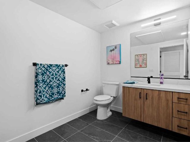 MODERNO Axis Luxury Living 1 Bedroom Apartment for Rent at 7650 Van Nuys Blvd, Los Angeles, CA 91405 Van Nuys