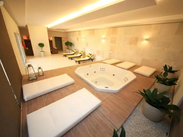 Moderno Apartamento À Venda, 3 SUÍTES, 278 m², Edifício Paesaggio Jd das Colinas