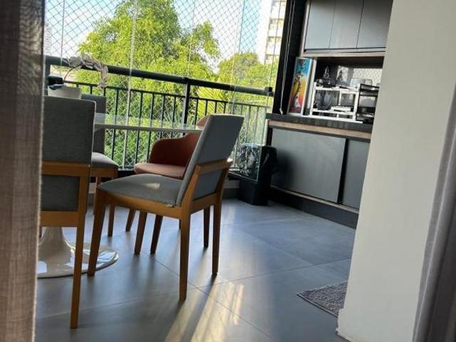 Moderno apartamento 92m², 2 suítes na Lapa, próximo à Rua Fortunato Ferraz