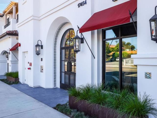 MODERNO La Granada Luxury Living 1 Bedroom Apartment for Rent at 17454 Chatsworth St, Los Angeles, CA 91344 Granada Hills