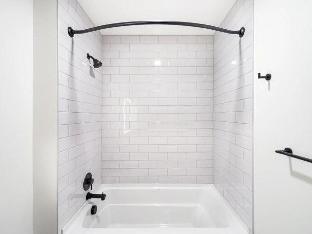 Modera Bridle Trails 1 Bedroom Apartment for Rent at 13033 Ne 70th Pl, Bellevue, WA 98033 Bridle Trails