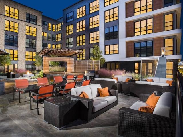 Modera Mosaic 1 Bedroom Apartment for Rent at 2920 District Ave, Merrifield, VA 22031 Merrifield