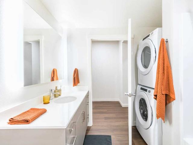 Modera Northgate 1 Bedroom Apartment for Rent at 10631 8th Ave Ne, Seattle, WA 98125 Maple Leaf