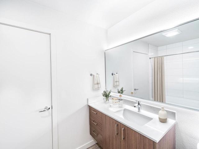 Modera Pearl 1 Bedroom Apartment for Rent at 1481 Nw 13th Ave, Portland, OR 97209 Pearl