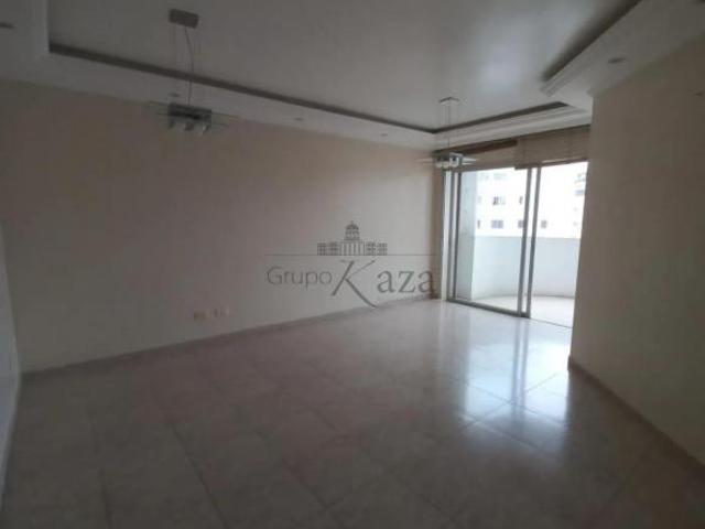 Moema 117m² 3 Dormitórios 2 Grs R$ 1.490.000,00