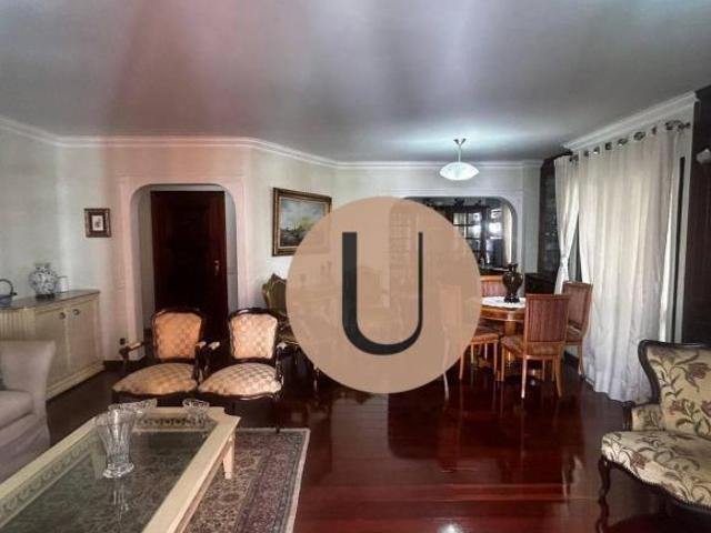 Moema 200m² 4 Dormitórios 2 Grs Lazer