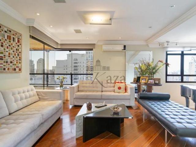 Moema 220m² 4 Suítes 3 Grs