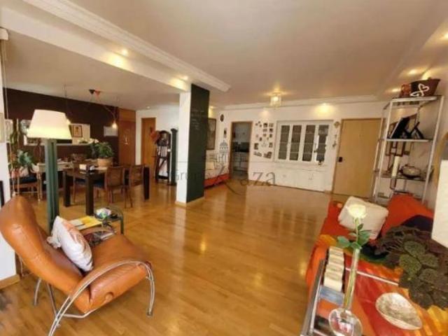 Moema 2 Dormitórios 125m² 2 Grs