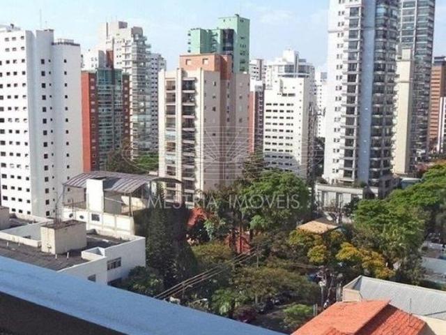 Moema | Apartamento com excelente planta e localização top !