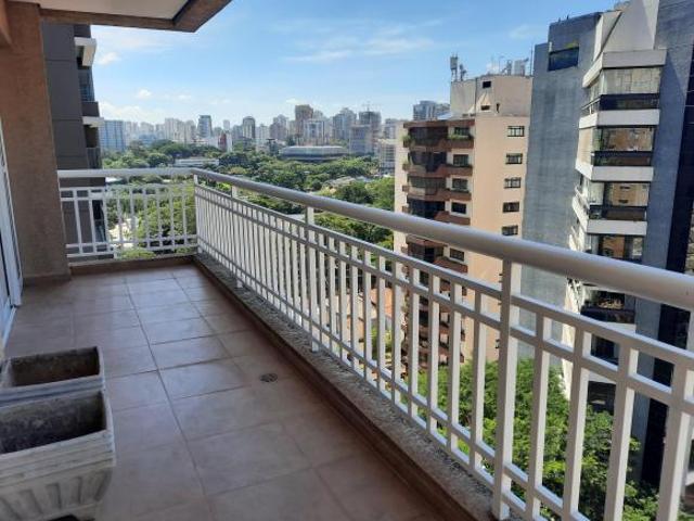 MOEMA COBERTURA 304M2 3SUITES C/PISCINA, SACADAS ENORMES LINDA VISTA OTIMO LOCALPROX.PQ.IBIRAPUERA